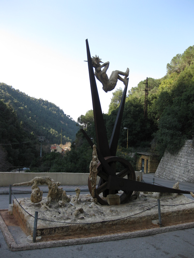 Jeita Grotto: A Journey Into Nature’s Hidden Masterpiece – Indrosphere