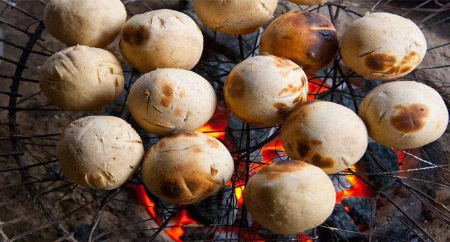 Litti Chokha: A Bite of Earth, A Taste of Rebellion – Indrosphere