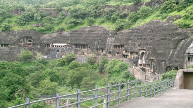 Ajanta Caves: Masterpieces of Ancient Indian Art – Indrosphere