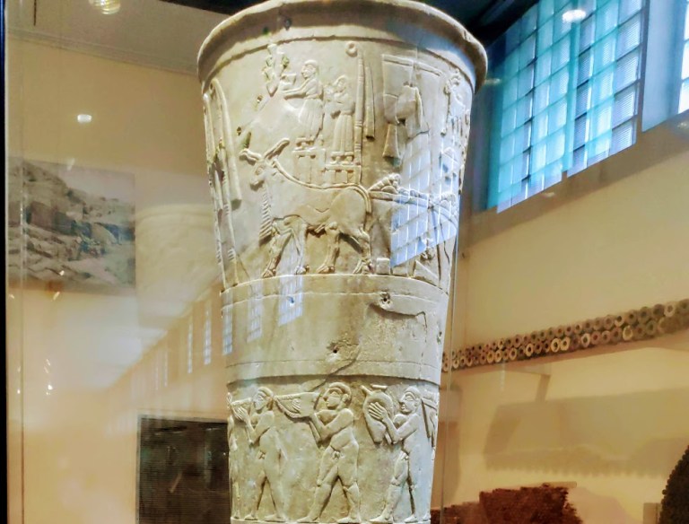 The Warka Vase: A Story in Stone – Indrosphere