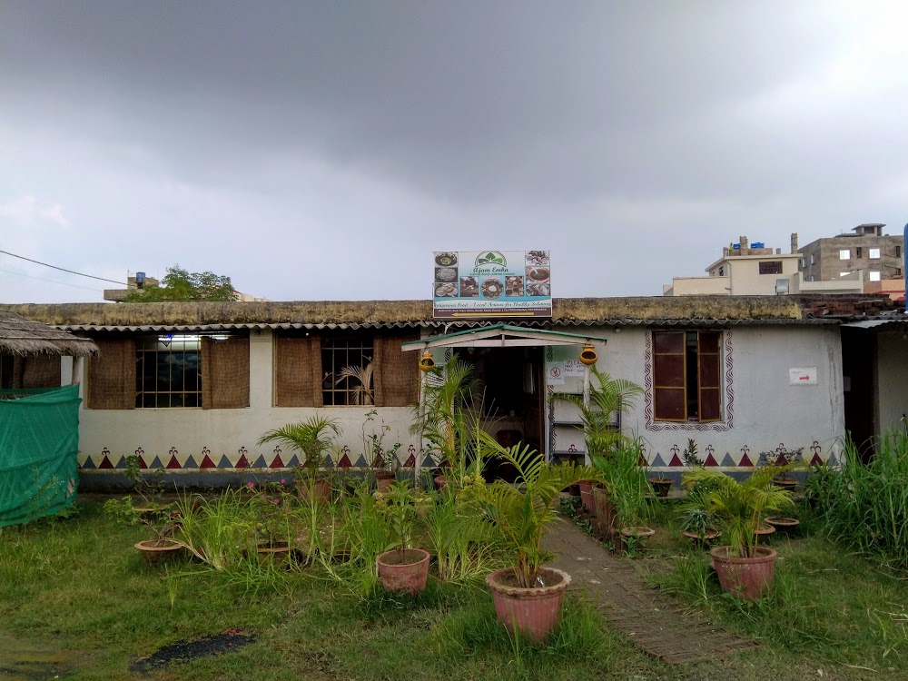 Ajam Emba: Reviving Oraon Culinary Traditions – Indrosphere