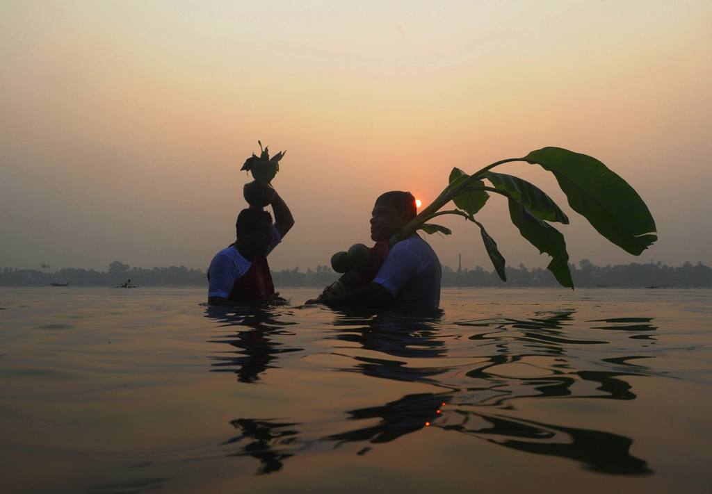 Nabapatrika: When Nine Sacred Leaves Bring the Goddess Home – Indrosphere