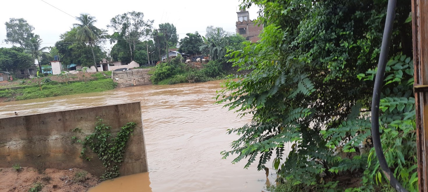 When the Rains Redirected Us: A Pilgrimage to Tarapith – Indrosphere