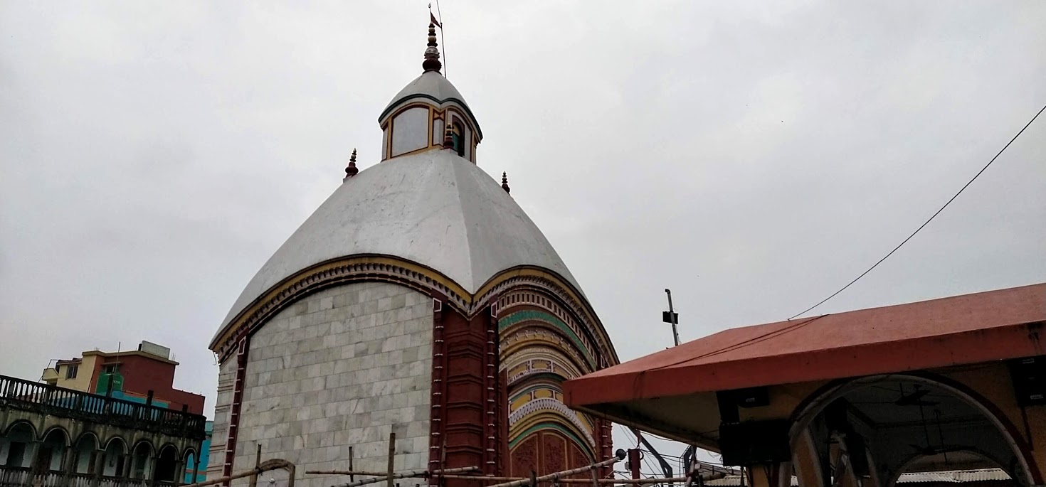 When the Rains Redirected Us: A Pilgrimage to Tarapith – Indrosphere