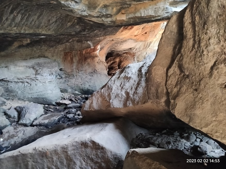 Echoes in Stone: A Journey to the Isko Caves of Jharkhand – Indrosphere