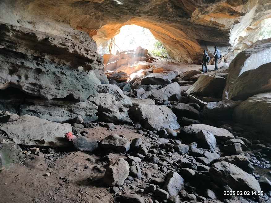 Echoes in Stone: A Journey to the Isko Caves of Jharkhand – Indrosphere