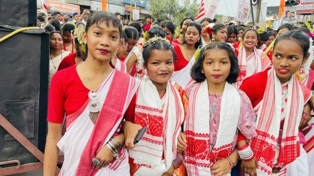 Sarhul Festival: A Tribute to Nature & Tribal Heritage – Indrosphere