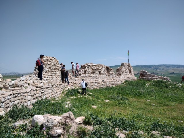 Castles of Kurdistan: Stones that Speak – Indrosphere