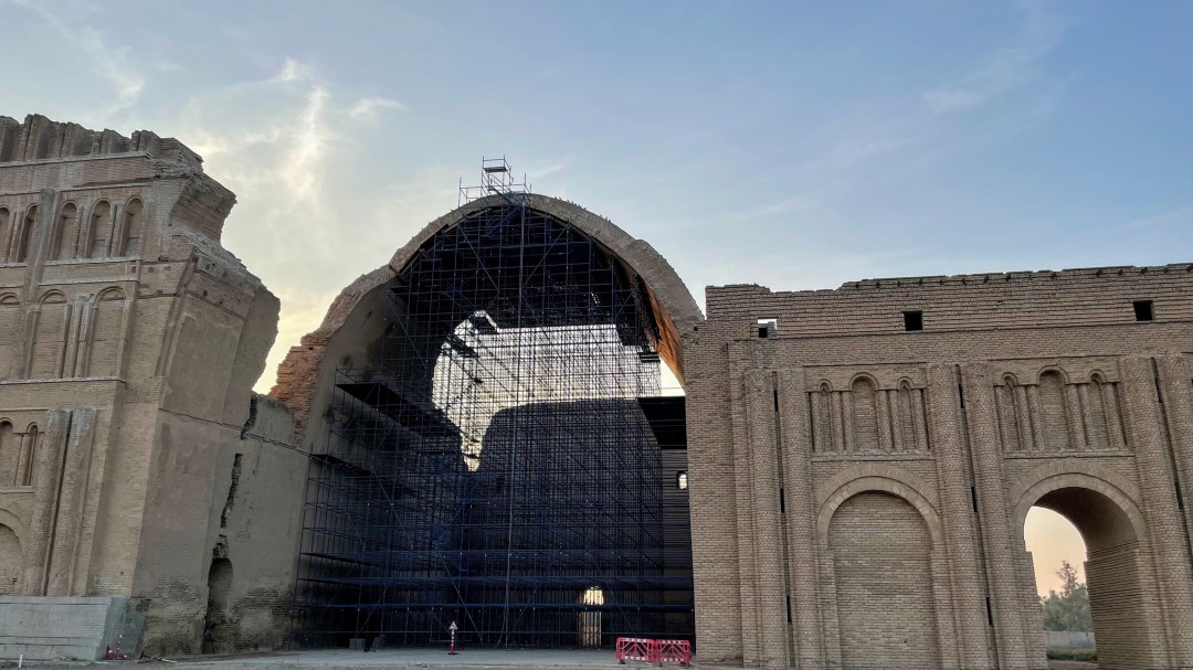 Taq Kasra: The Grandeur of the Archway of Ctesiphon – Indrosphere
