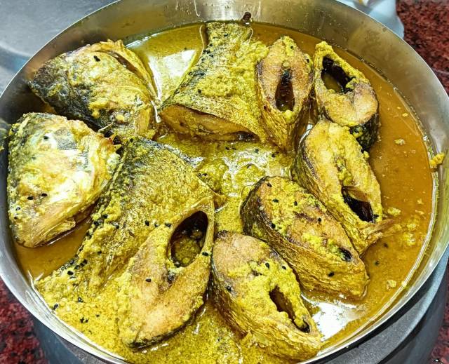 Ilish: The Queen of Bengali Cuisine & Tradition – Indrosphere