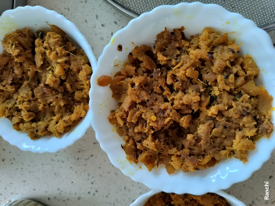 Thor: The Versatile Banana Stem in Bengali Recipes – Indrosphere